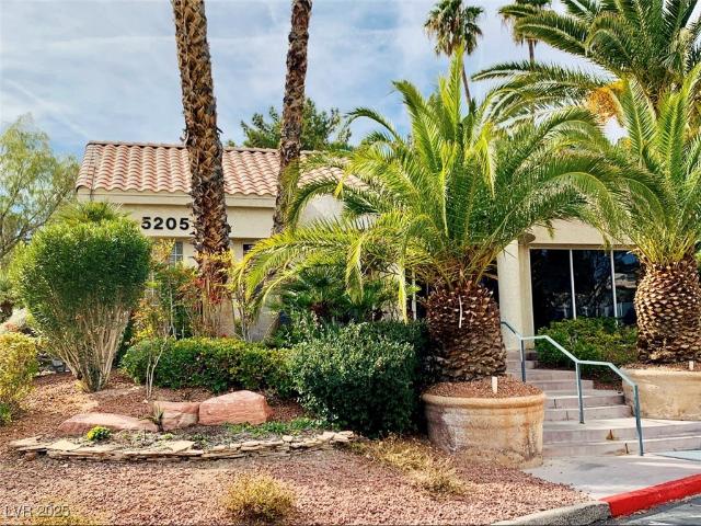 3055 Key Largo Dr, Unit 204, Las Vegas, NV 89120 | MLS #2779