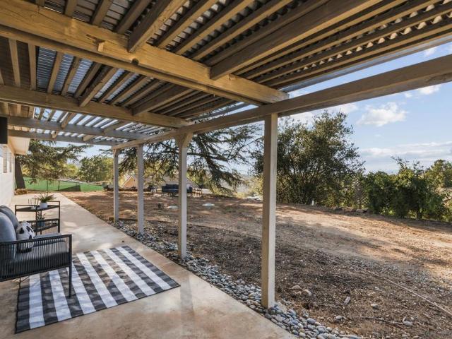 30562 Rolling Hills Dr