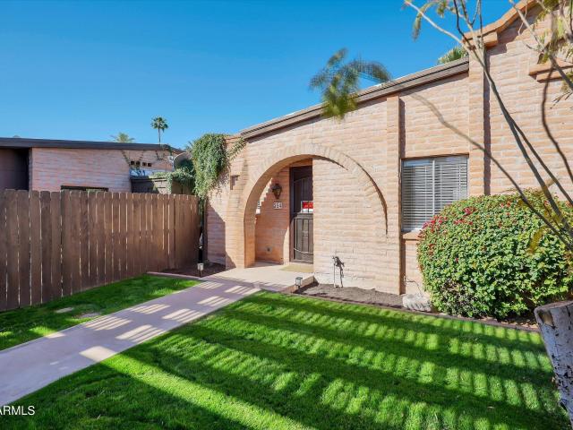 3056 N 32nd St, Unit 354, Phoenix, AZ 85018 | MLS #6994 | Compass