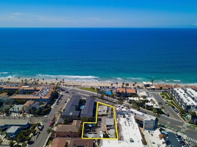 3056 Carlsbad Blvd, Carlsbad, CA 92008