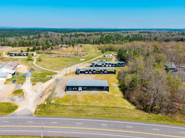 3056 Highway 270 E