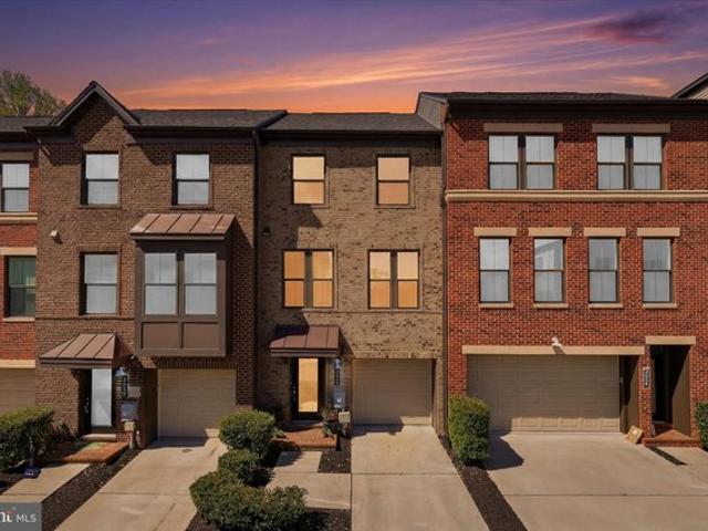 3056 Wild Blue Indigo Ct, Fairfax, VA 22031