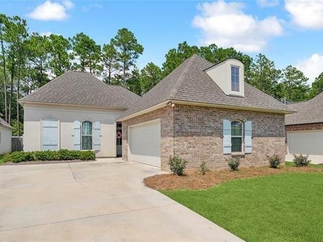 3057 Lost Lake Ln, Madisonville, LA 70447