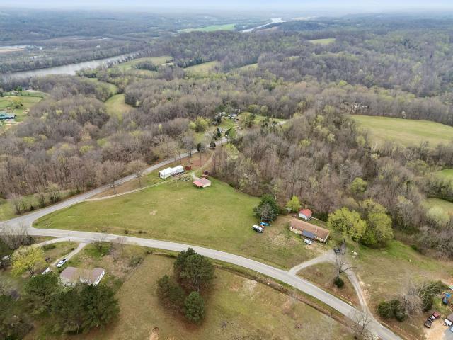 3057 Sugar Creek Rd, Woodlawn, TN 37191 | MLS #3166 | Compass