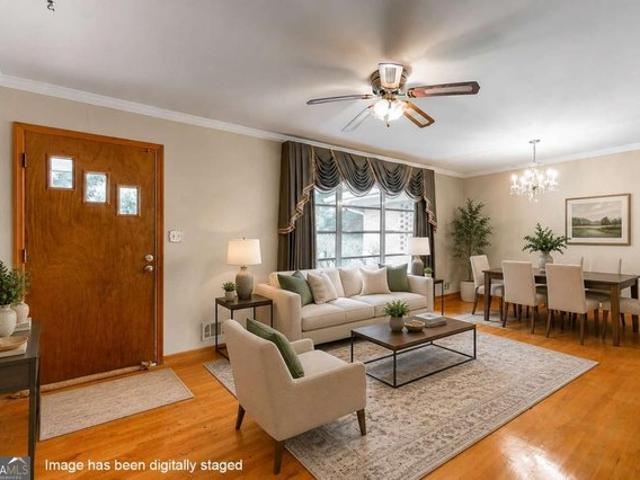 3057 Thrasher Cir, Decatur, GA 30032