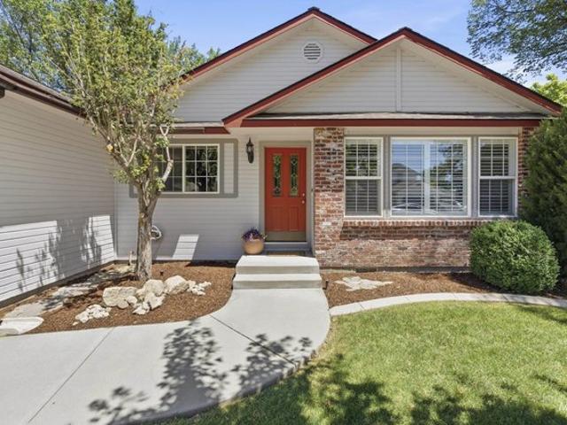 3058 N Yellow Peak Way, Meridian, ID 83646