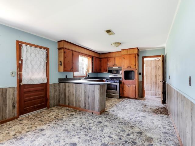 3058 Bluff Springs Rd