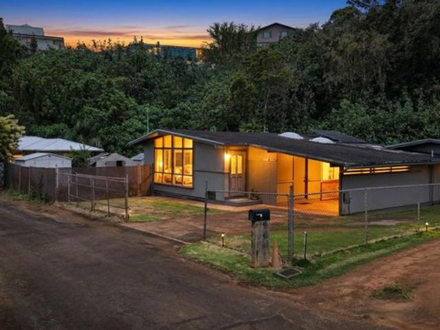 3058 Pua Nani St, Lihue, HI 96766