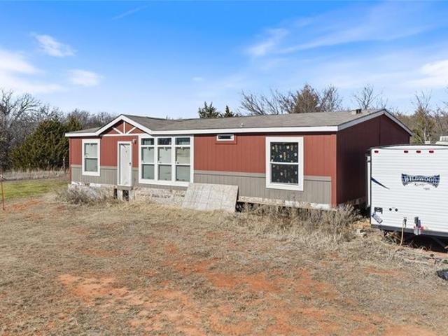 30595 Skelly Rd, Wanette, OK 74878