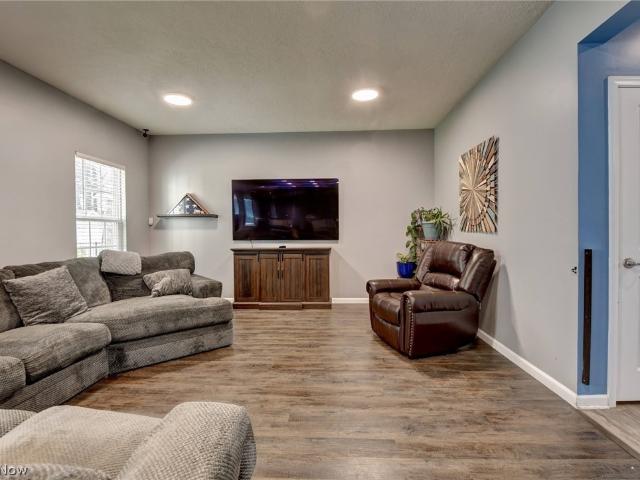 3059 Stonehurst Road