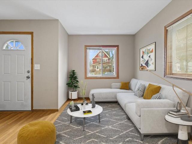 3059 61 N Downer Ave 1 Bedroom Apartment for Rent at 3059 N Downer Ave, Milwaukee, WI 53211 Upper East Side