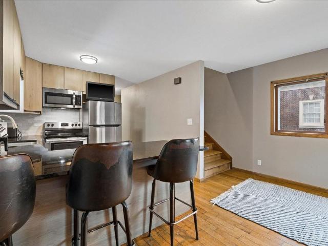 3059 61 N Downer Ave 1 Bedroom Apartment for Rent at 3059 N Downer Ave, Milwaukee, WI 53211 Upper East Side
