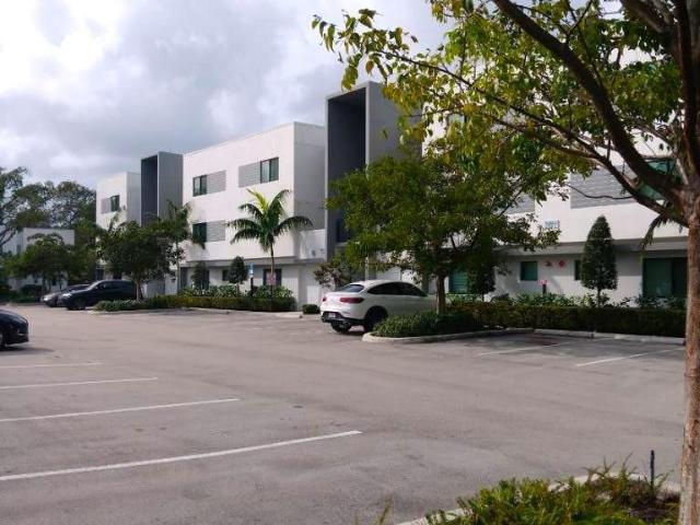 3050 NW 68th St, Unit 1101, Fort Lauderdale, FL 33309 | MLS #B26007