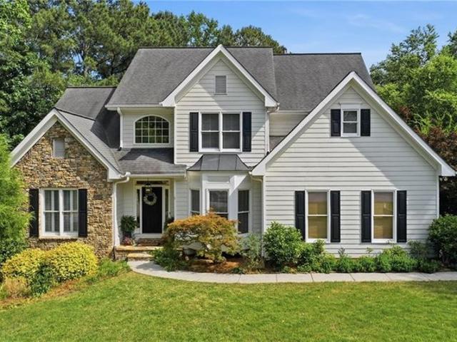 3050 Dogwood Hollow Ln, Lawrenceville, GA 30043