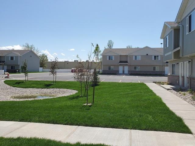 3050 E Chasewood Dr, Ammon, ID 83406
