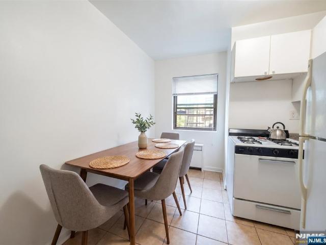 3050 Edwin Avenue # 3F
