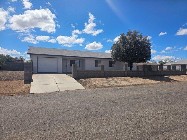 3050 Pacific Ave, Kingman, AZ 86401