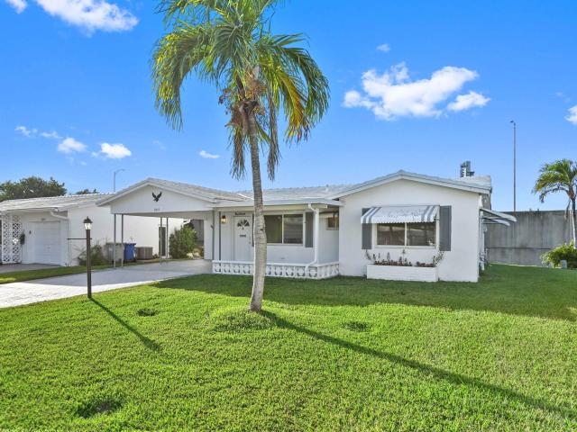 3051 NW 2nd Ave, Pompano Beach, FL 33064 | MLS #R11148 | Compass