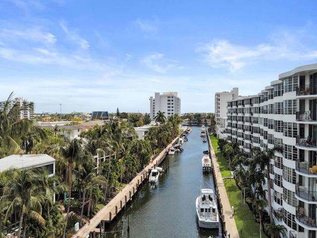 3051 NE 48th St Apt 702, Fort Lauderdale, FL 33308