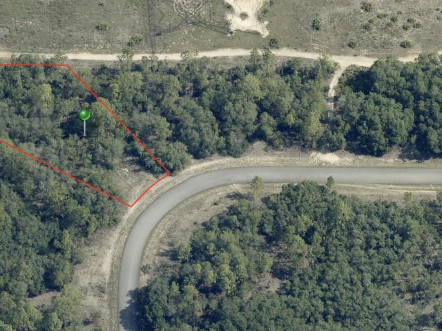 3051 W Redgate Dr, Citrus Springs, FL 34433 | MLS #R11138 | Compass