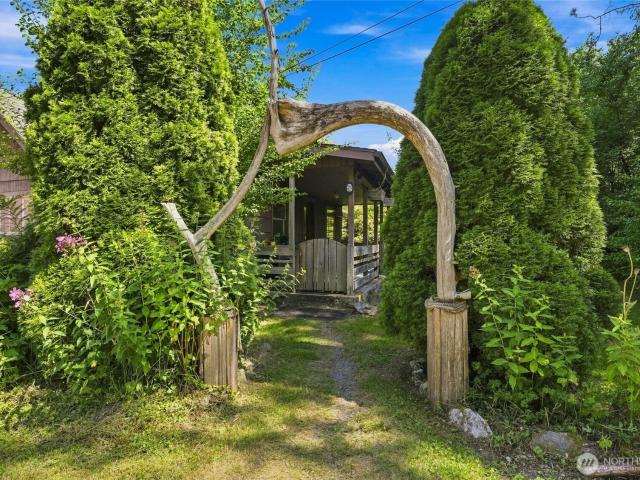 30521 Mountain Loop Hwy