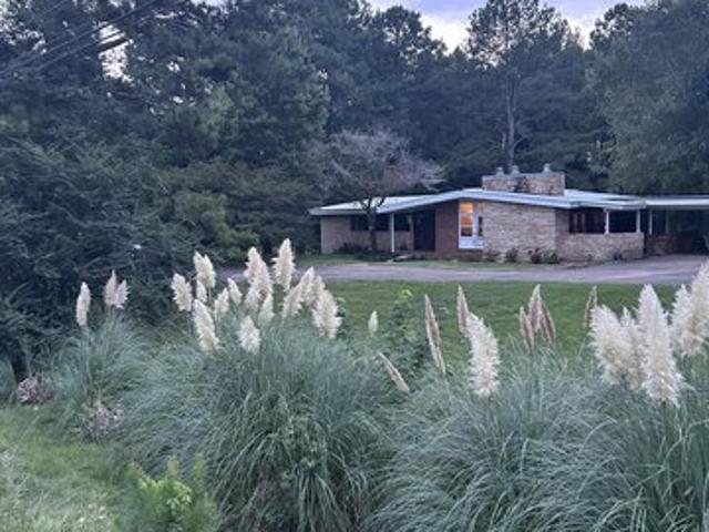 3052 Dadeville Rd, Alexander City, AL 35010