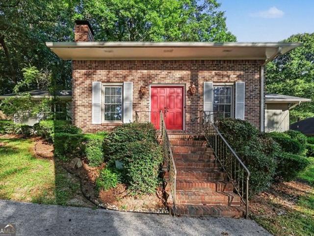 3052 Riviera Dr NW, Conyers, GA 30012