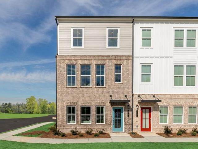 3053 Beacon Bend Xing, Lawrenceville, GA 30043