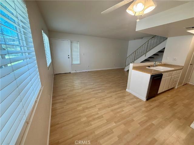 3053 Knollwood