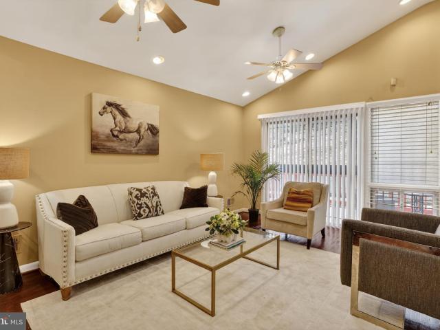 3053 P St SE, Washington, DC 20020 | MLS #DCDC2239