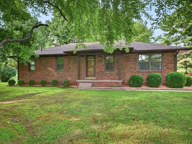 3053 Reid Rd, Owensboro, KY 42303
