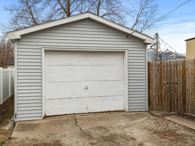 305 1st Street