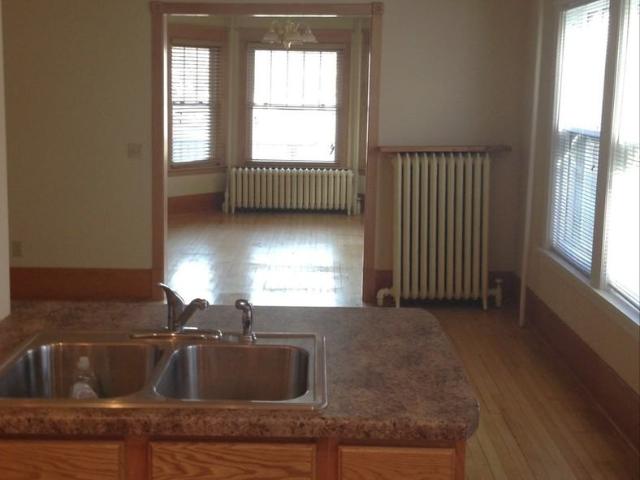 305 307 Duplex 1 Bedroom Apartment for Rent at 305 N 8th Ave E, Duluth, MN 55805 East End