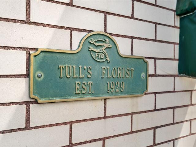 305 307 S Sixth St
