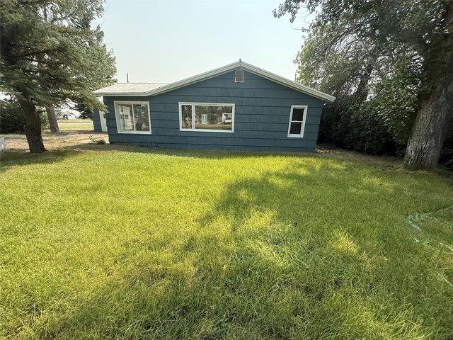 305 4th Ave NW, Kevin, MT 59454