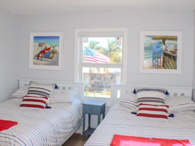 305 50th St Ocean, Marathon, FL 33050 | MLS #618364 | Compass