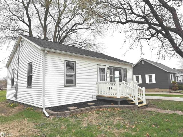 305 Cottage Grove Ave