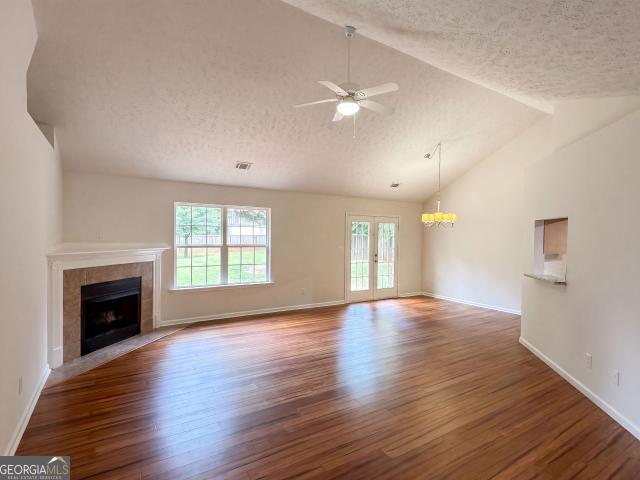 305 Cobb Court