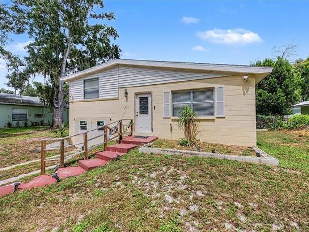 305 Cordova Rd, Auburndale, FL 33823