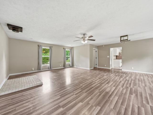 305 Cainridge Dr