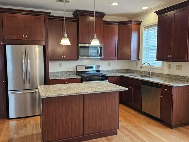 305 Canter Court
