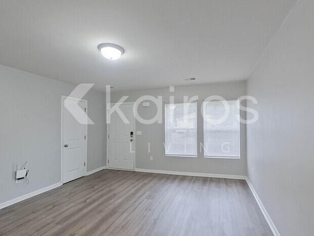 305 Cedar Ridge