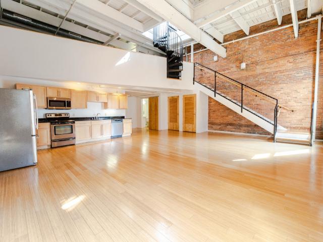 305 Church St # 306
