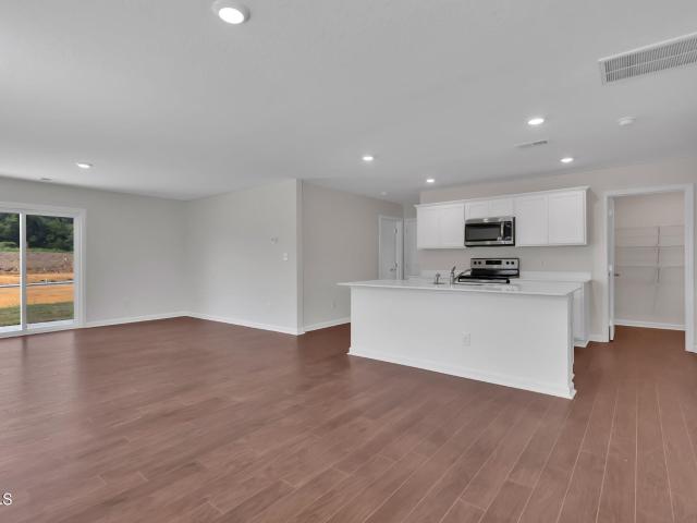 305 Chimney View Loop