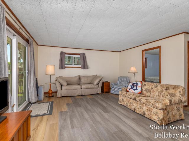 305 Clear Lake Drive