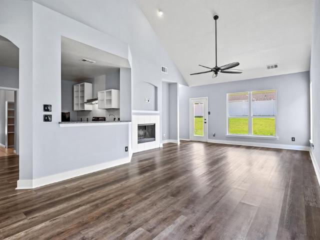 305 Creekside Dr, Anna, TX 75409 | MLS #21175 | Compass