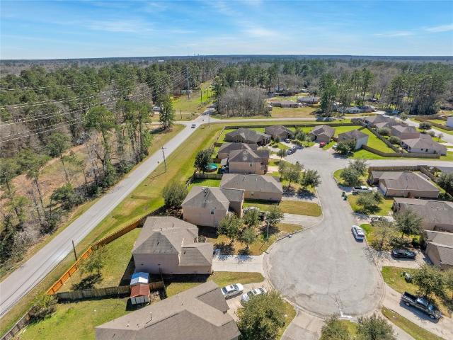 305 Crooked Pine Ct, Conroe, TX 77304 | MLS #93920