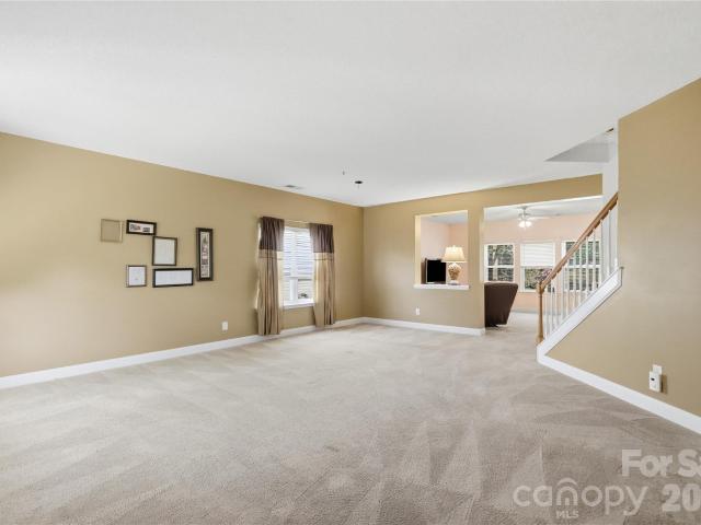 305 Annaberg Lane
