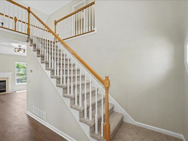 305 Abbeywood Drive