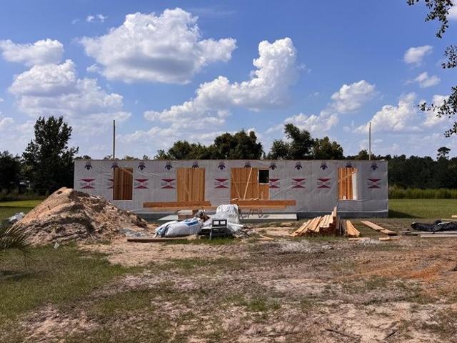 305 Arnold Rd, Douglas, GA 31535